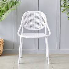 Point Chair White – Polyethylene Finish